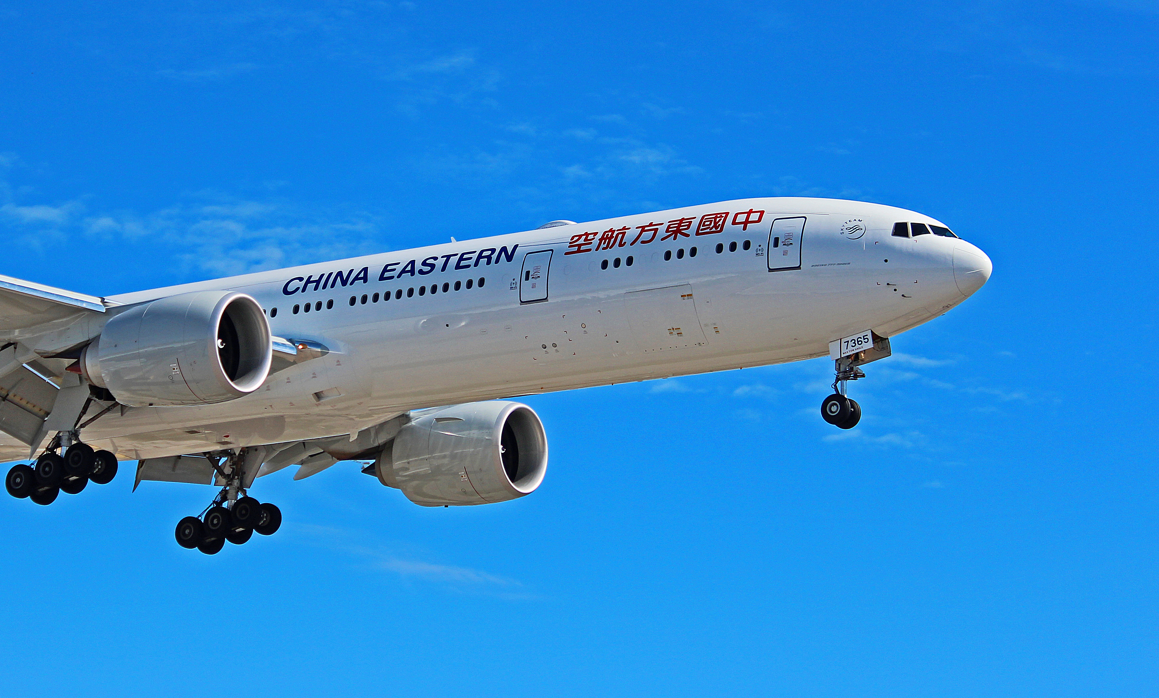 B 7365 China Eastern Airlines Boeing 777 300ER B 7365 China Eastern Airlines Boeing 777 300ER
