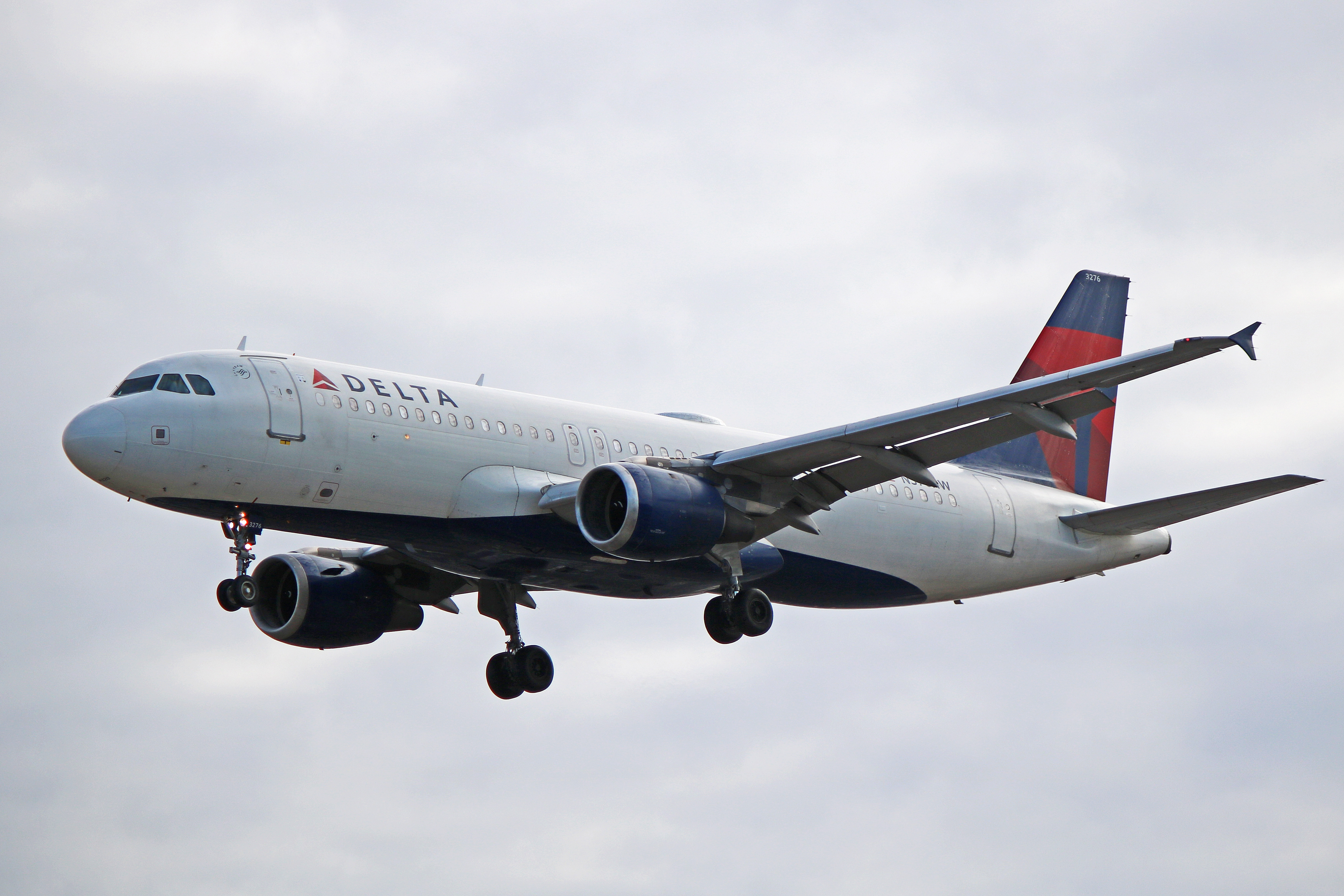 N376NW Delta Air Lines Airbus A320 200 Formerly With Northwest 