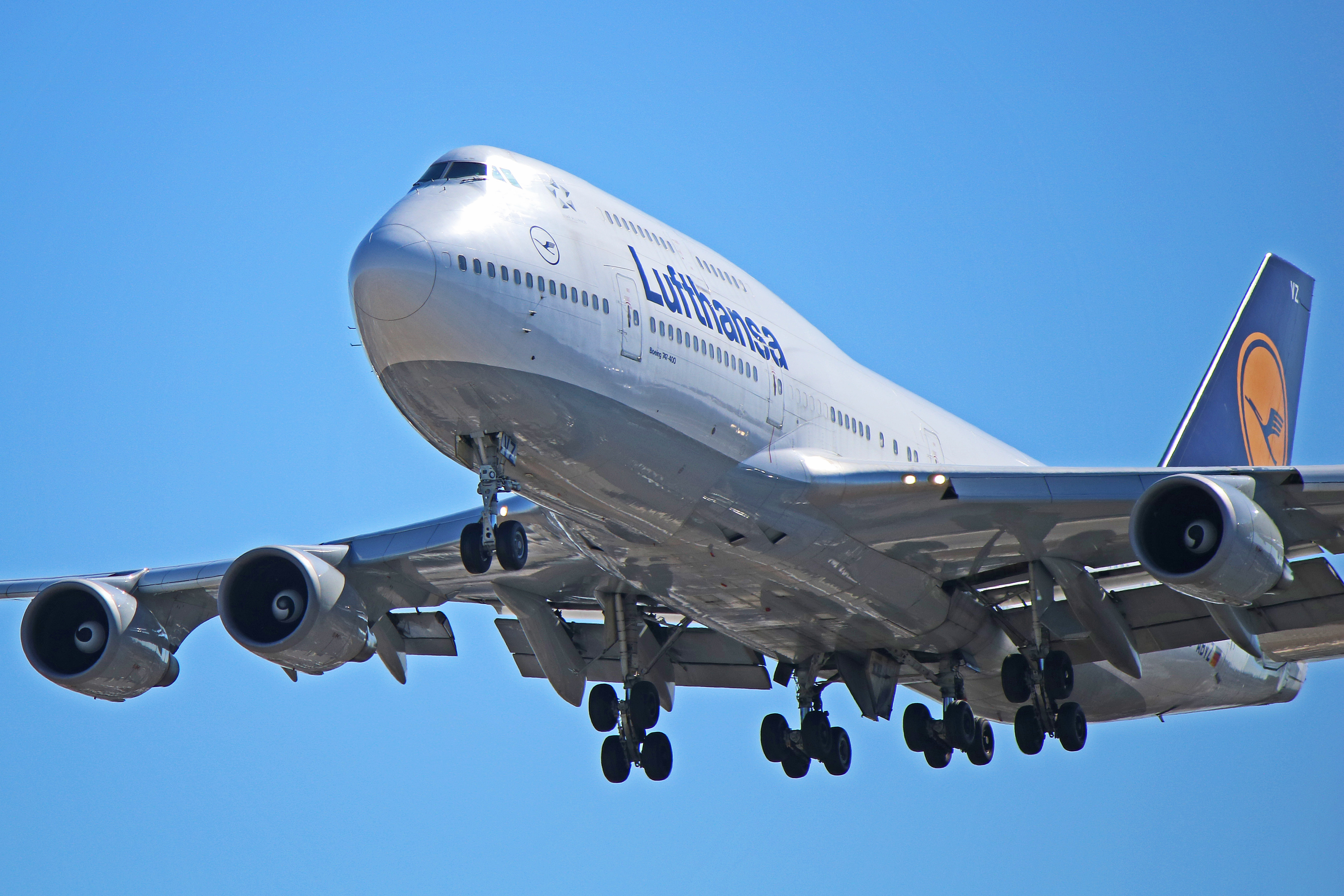 D ABVZ Lufthansa Boeing 747 400 1 Of 13 Left In Fleet D ABVZ Lufthansa Boeing 747 400 1 Of 13 Left In Fleet