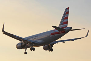 N90024: American Airlines Airbus A319-100 (With Winglets Installed)