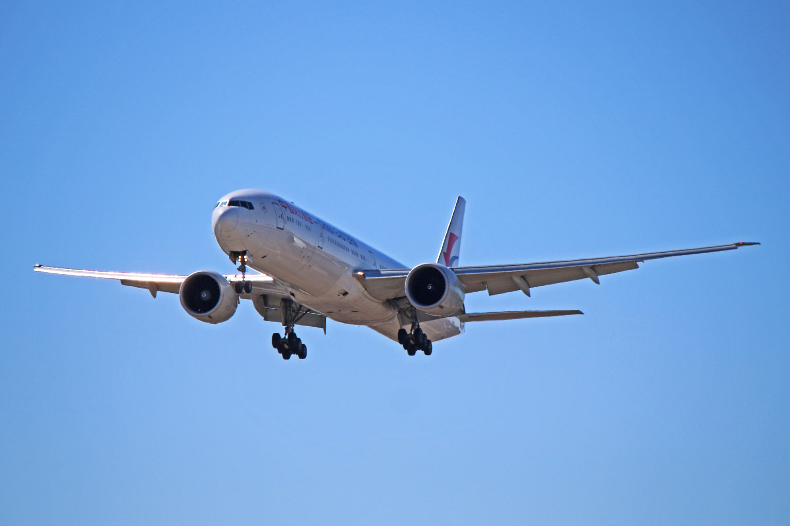 B-2021: China Eastern Airlines Boeing 777-300ER (In Flight Since 2015)