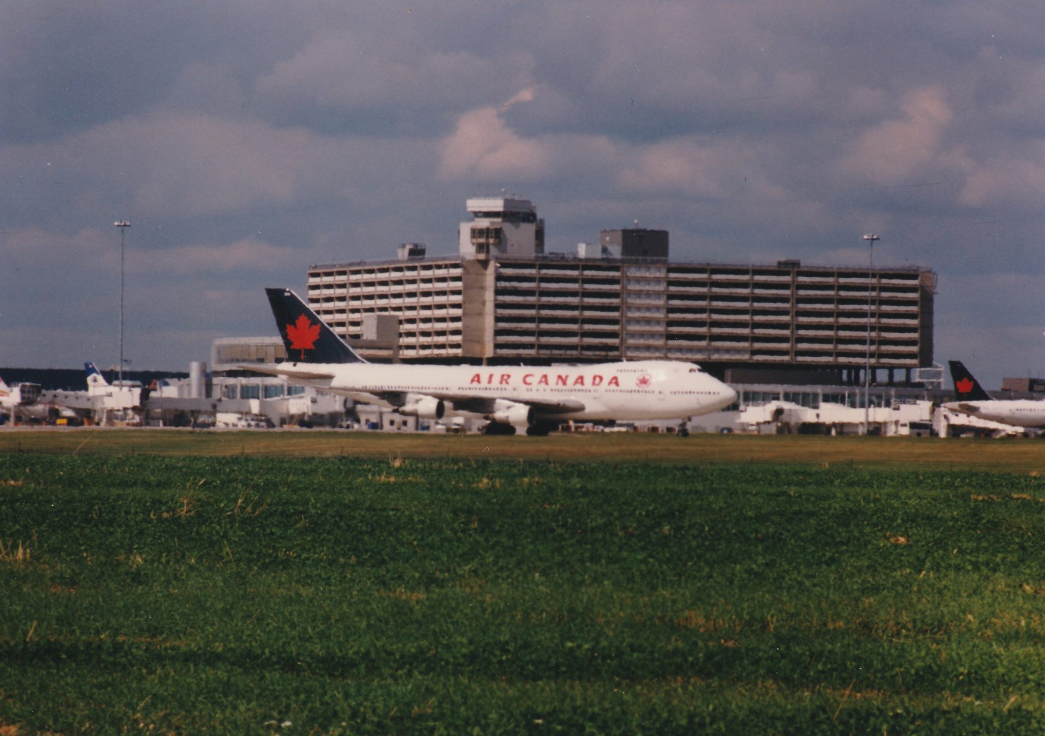 Blast From The Past: Air Canada Boeing 747-200 (C-GAGC)